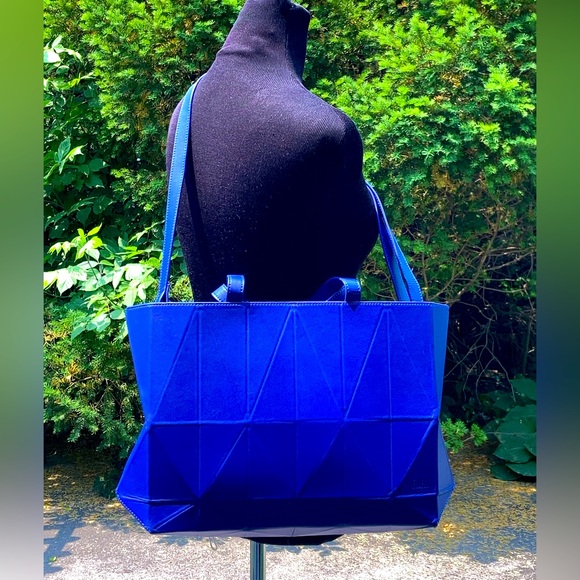 FINELL | Bags | Finell Leather Diamond Print Tote Convertible Bag ...